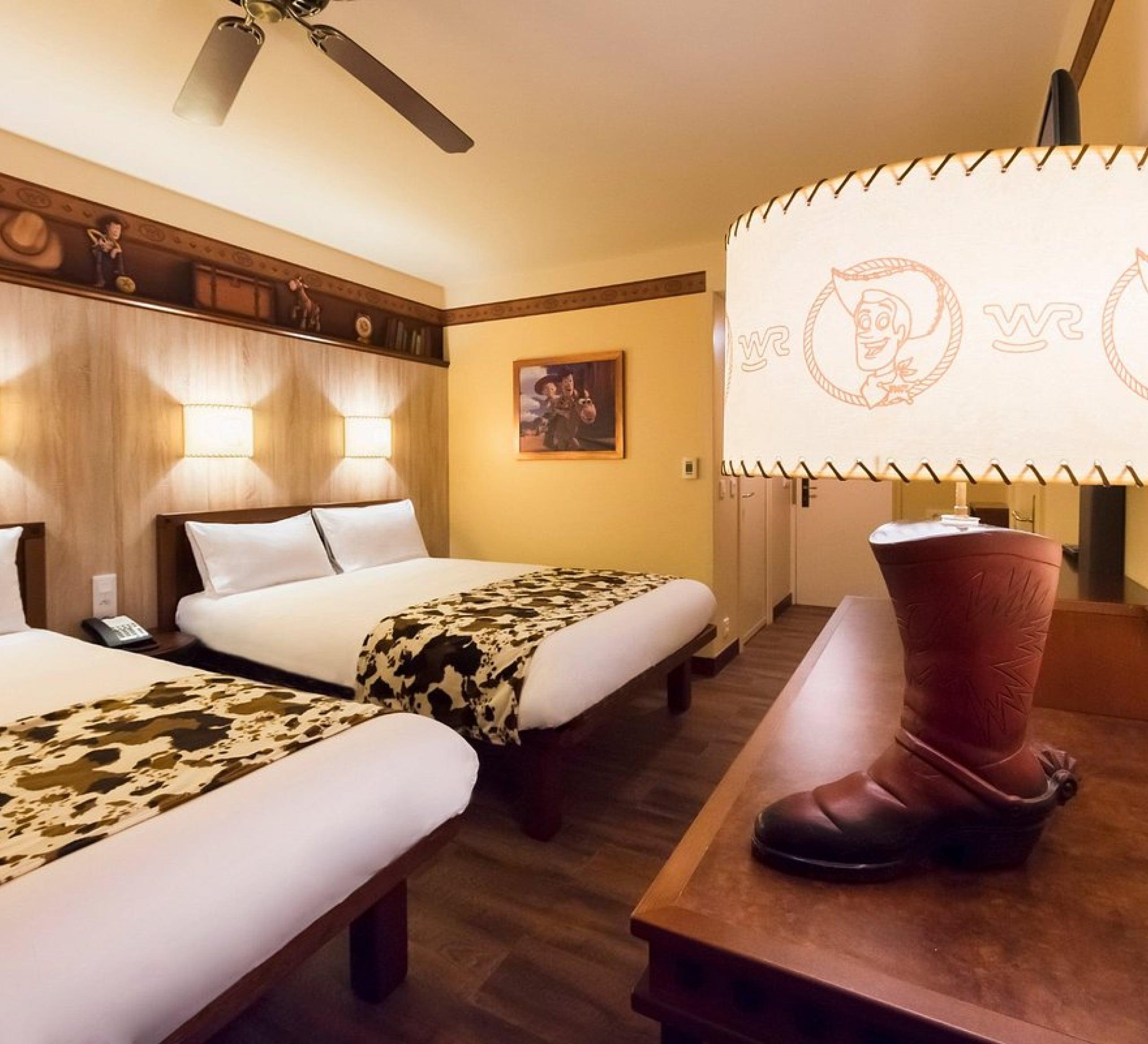 Hotel Disney's Hotel Cheyenne en Disneyland Paris | Viajes Carrefour